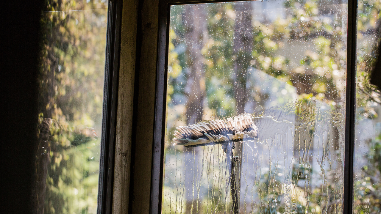 Clean High Windows Without Ladders: Safe Tools & Techniques