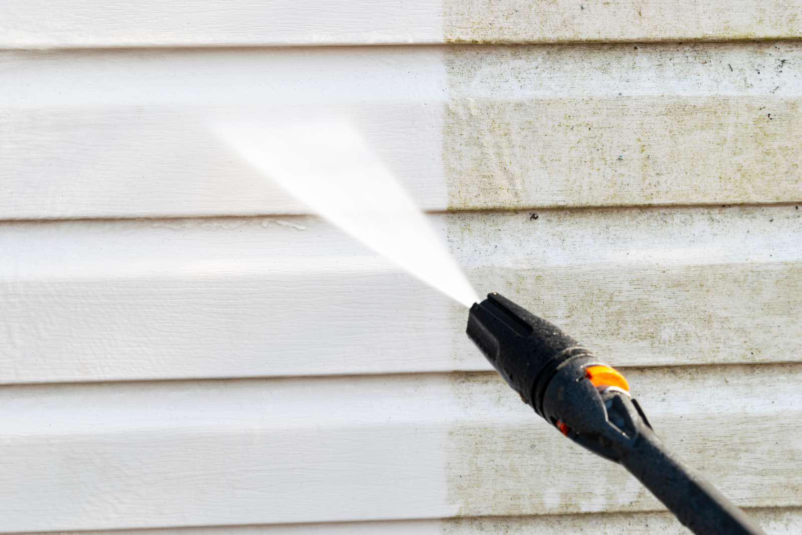 How to Clean House Siding & Identifying Your Siding Type | Window Hero